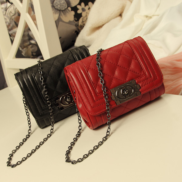 The Mini Shoulder Chain Bag Lingge Packet on Luulla