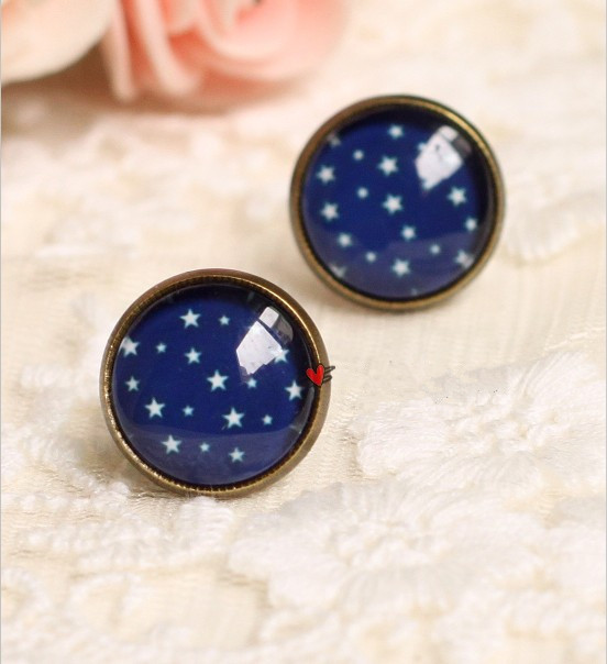 Blue Star Earrings / Ear Clip on Luulla